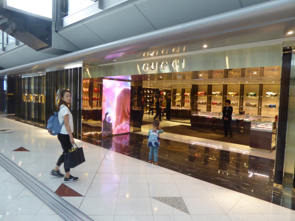 Tender time as Hong Kong International Airport calls luxury store tenders : The Moodie Davitt ...