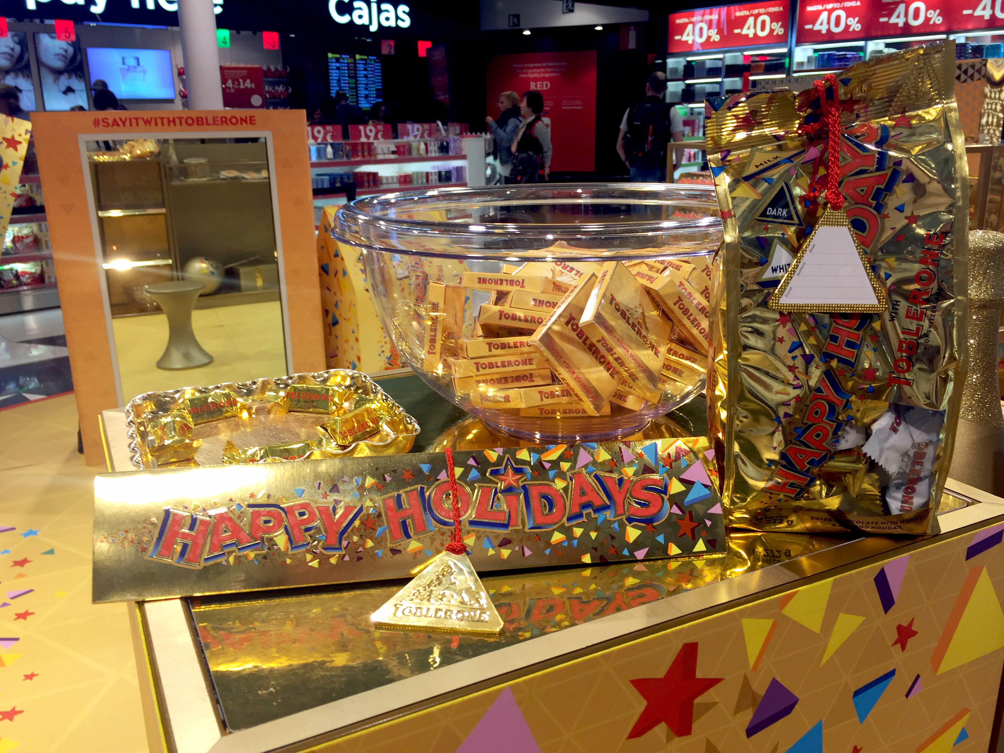 Mondelez World Travel Retail goes festive with Toblerone Happy Holidays ...