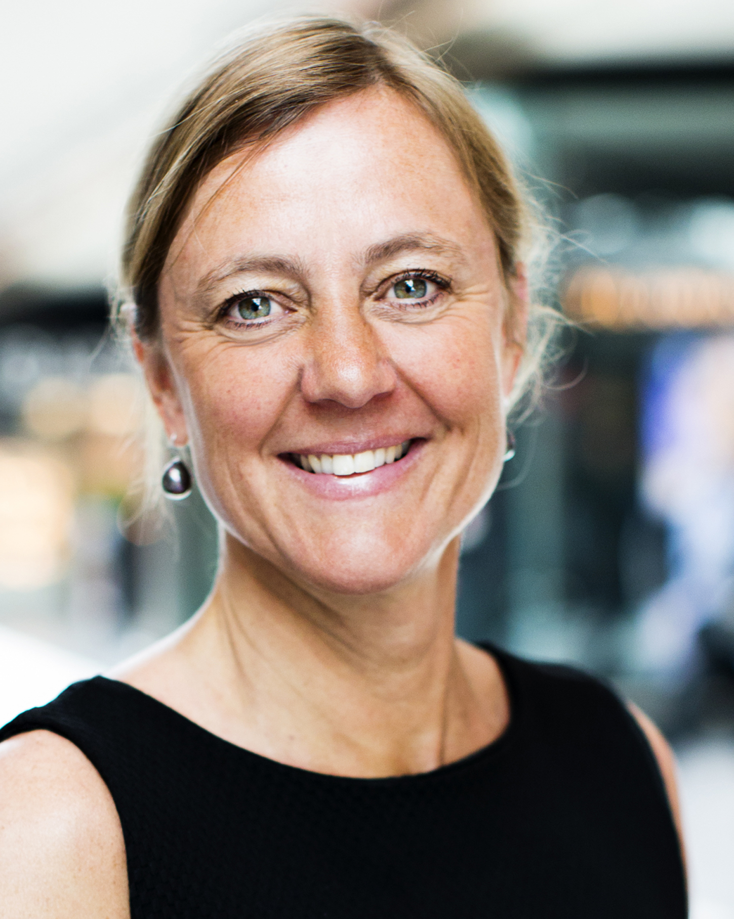 Amsterdam Airport Schiphol launches Alipay platform at See Buy Fly ...