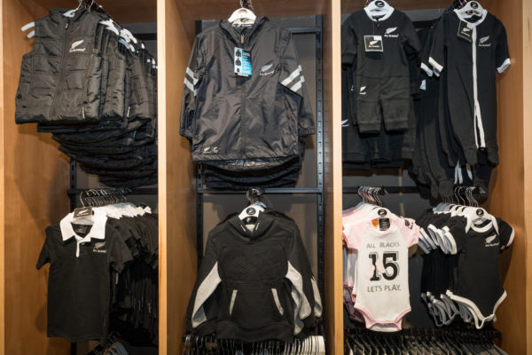 Kick-off for first official All Blacks store at Auckland Airport : The ...