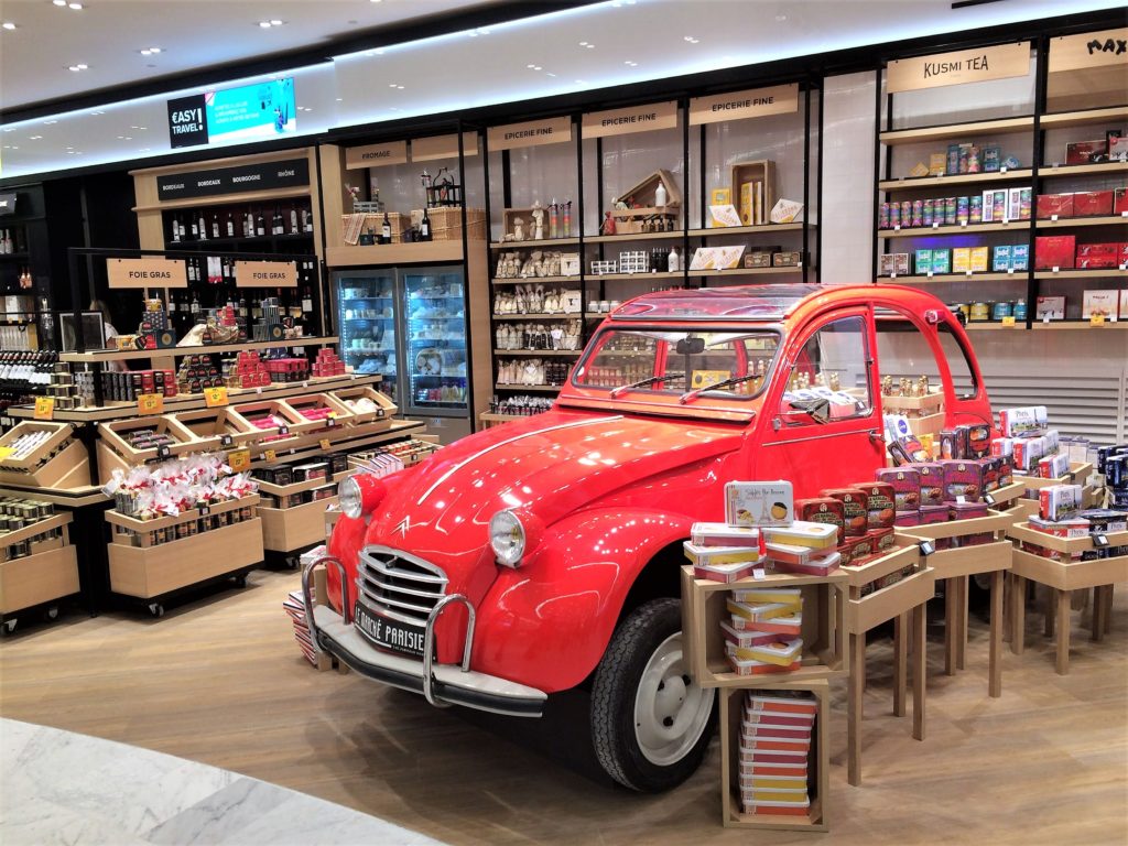 Through the Moodie Davitt Lens: Paris Orly’s groundbreaking Terminal 3 ...