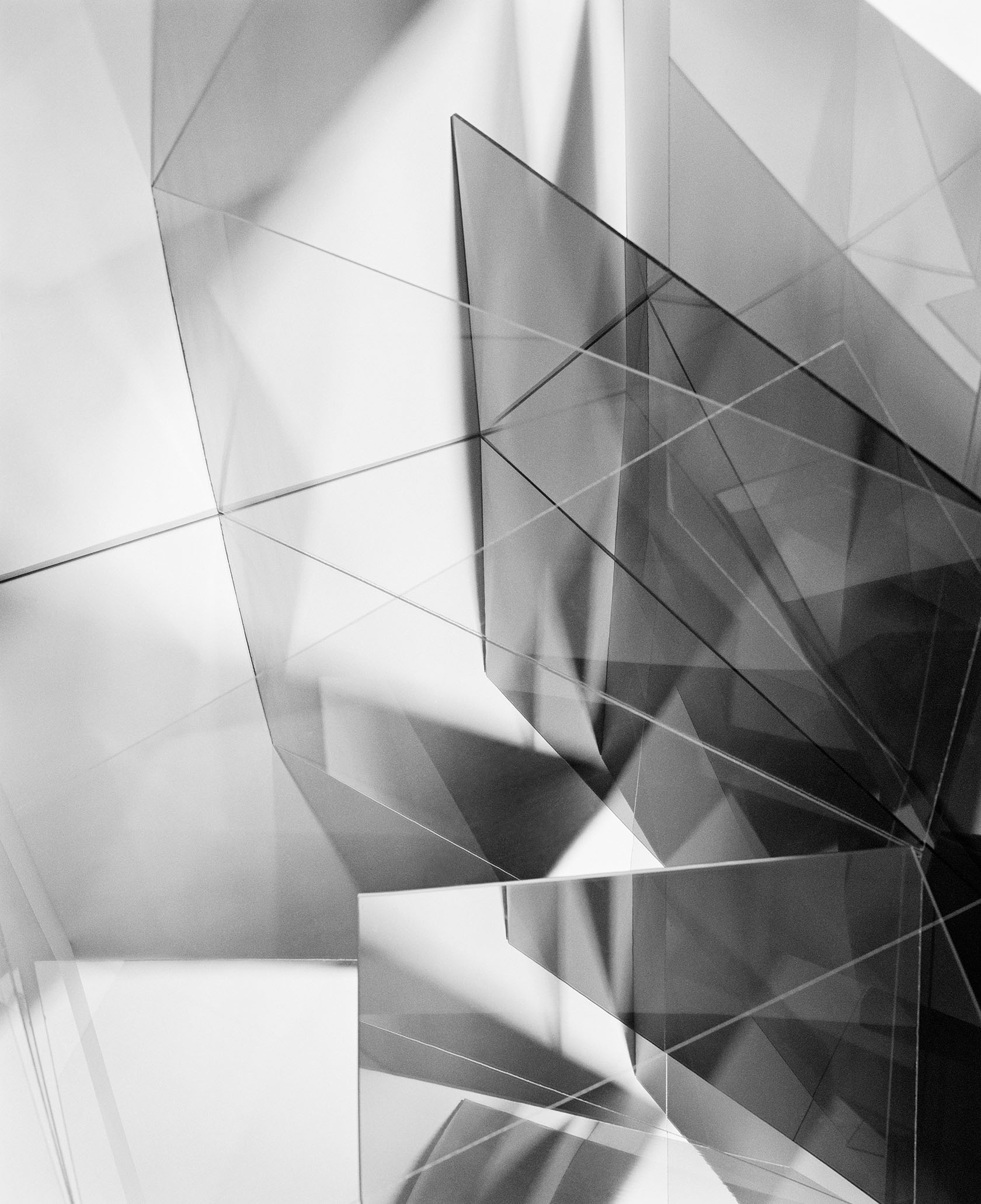 ‘Revive ∙ raise ∙ redefine’ – La Prairie explores the power of the gaze ...