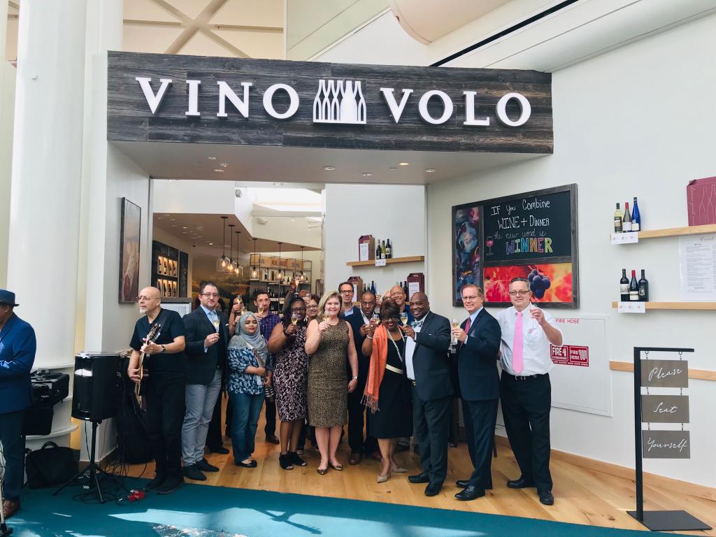 “Taste, learn and enjoy”: Airport wine bar Vino Volo opens at Orlando ...