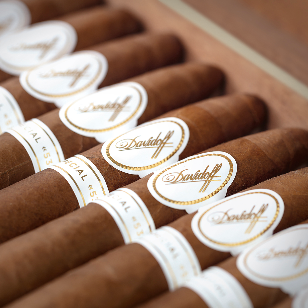Oettinger Davidoff reveals limited-edition Special 53 – Capa Dominicana ...