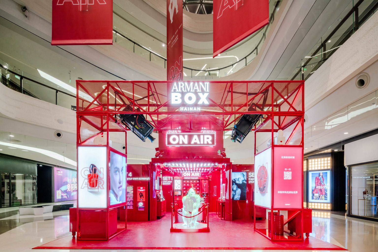 Armani Box on Air Sanya Pop Up Lets Customers Make their Own Movies ...