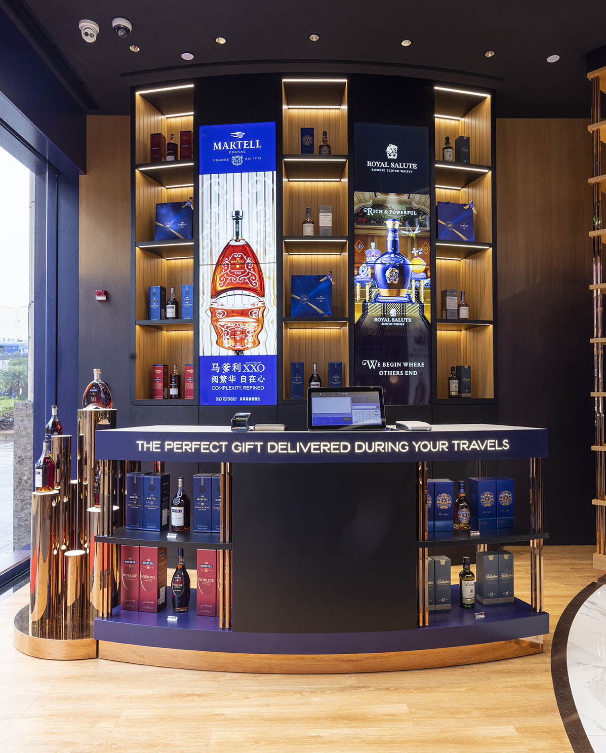 Pernod Ricard unveils first portfolio boutique in travel retail with ...