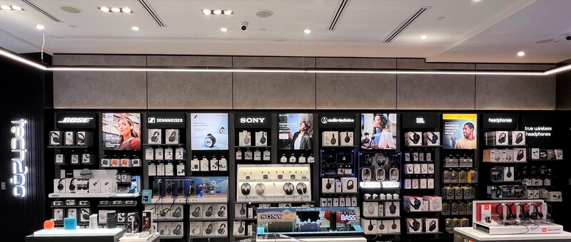 Lagardère Travel Retail opens LEGO and Tech2Go specialty stores at ...