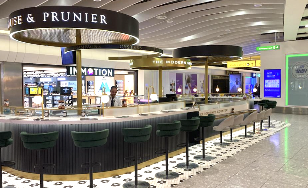 Images of the Day: The reawakening of retail and dining activity at ...