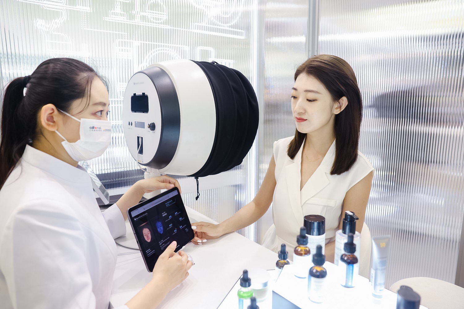 SkinCeuticals Antioxidant Lab returns to Hainan : The Moodie Davitt ...