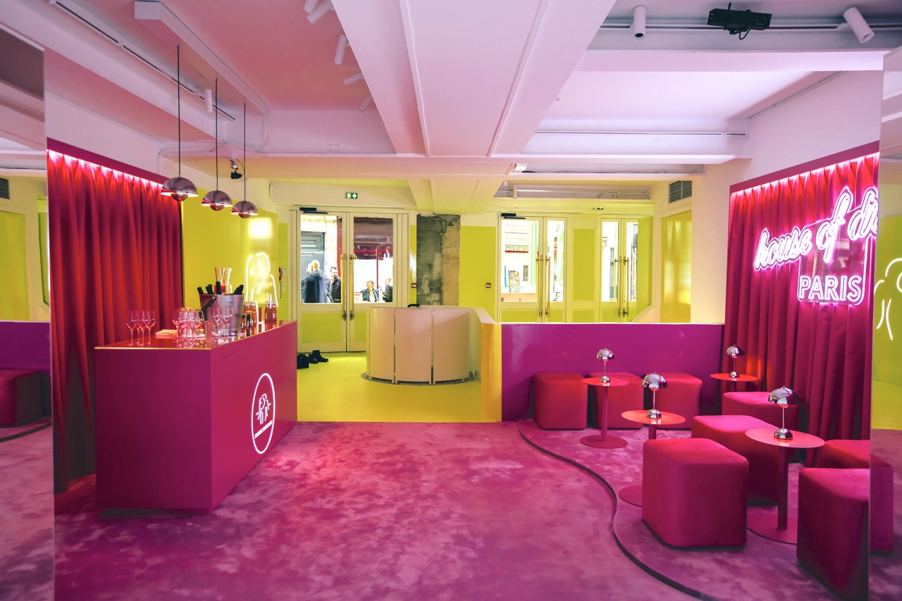 15 Brilliant Pop-up Shops (and more) that Made News in 2022 - Canada’s ...