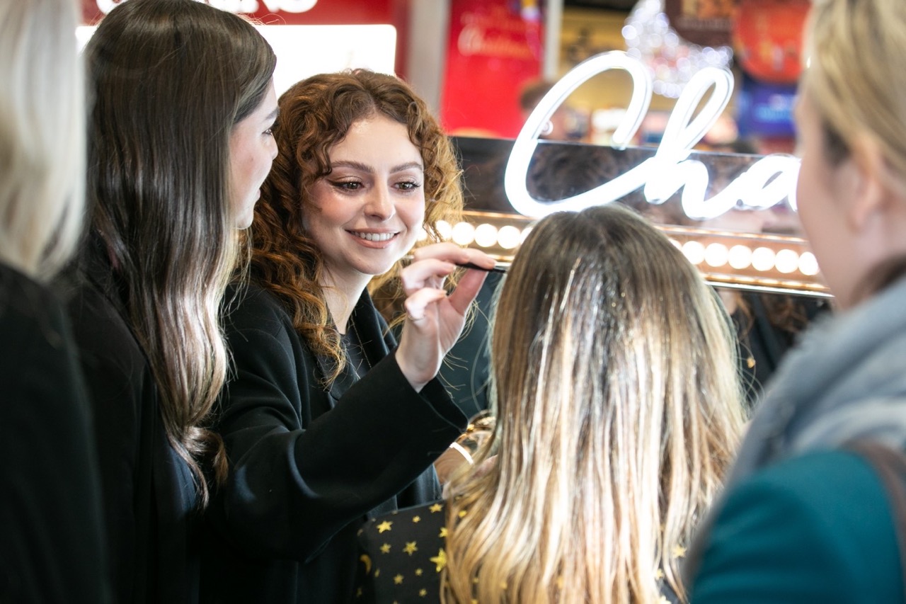 ARI launches Charlotte Tilbury brand at The Loop, Dublin Airport : The ...