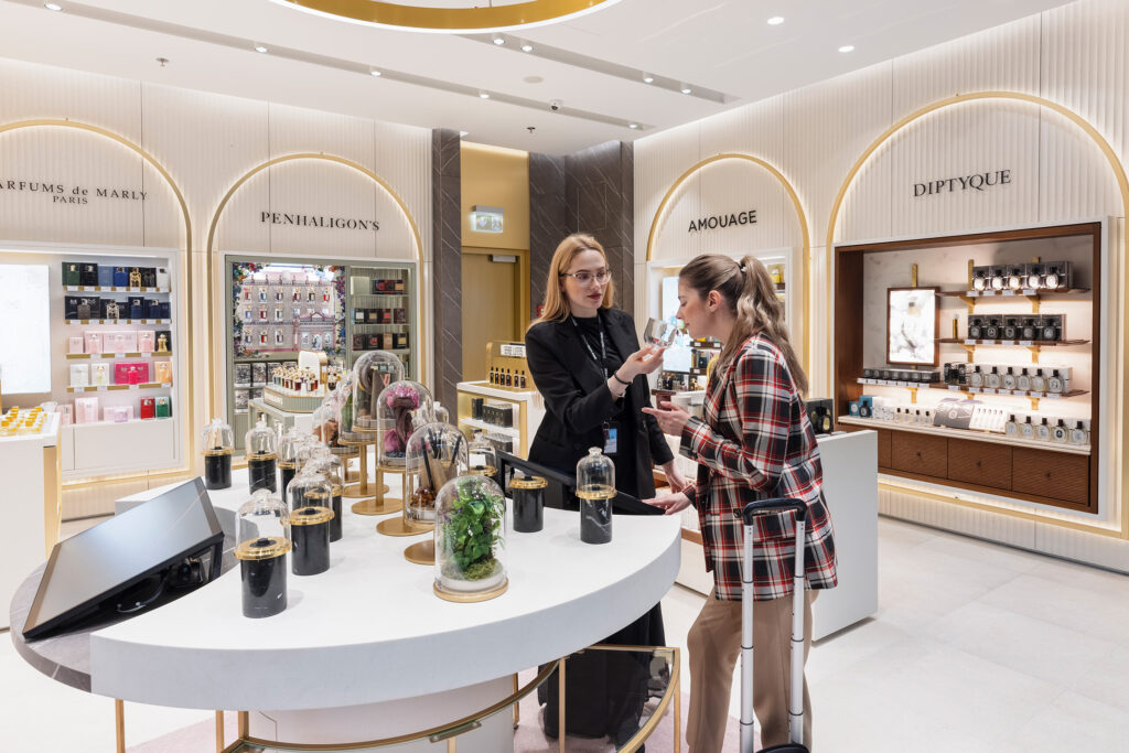 ‘An immersive, memorable fragrance experience’ – Dufry opens first ...