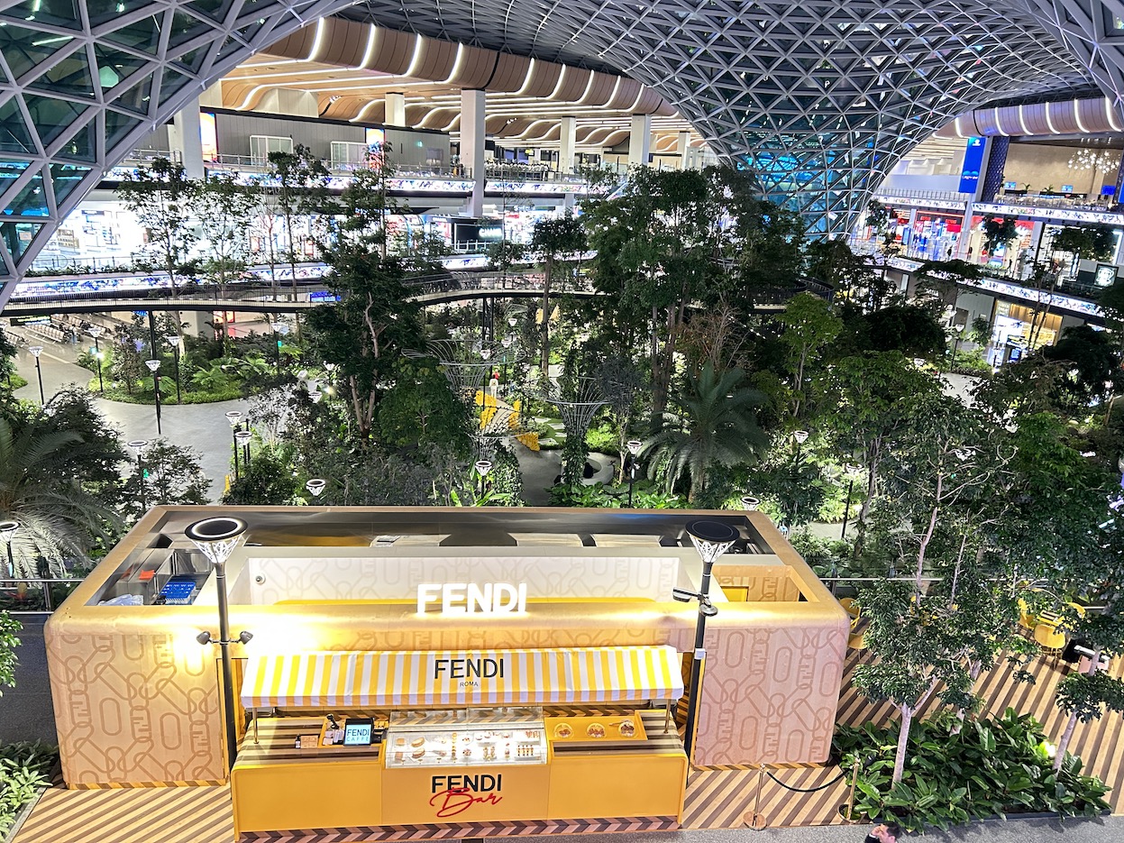 Images of the Day: The ever-changing retail experience at Hamad ...