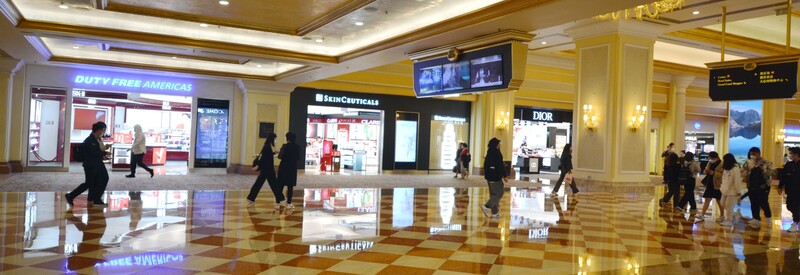 Images of the Day: Dior and DFA wow in Macau : The Moodie Davitt Report ...